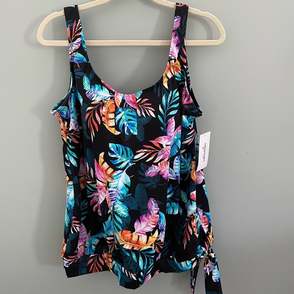 Swimsuits For All | Swim | Nwt Swimsuits For All Multi Color Swim Top ...